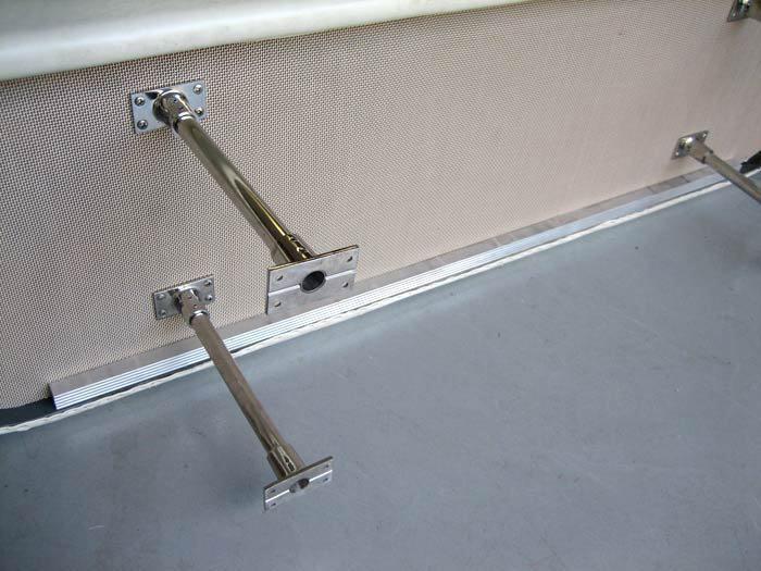 BOSTON WHALER STERN SEAT, FITS CLASSIC 16'/17 HULL – Specialty Marine